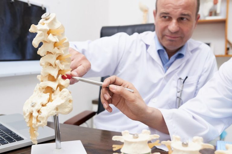What Are the Different Types of Spinal Cord Injuries and Their ...